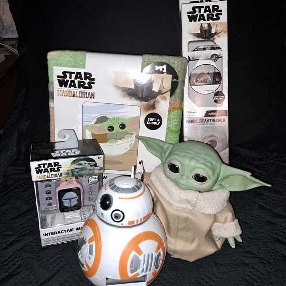 Disney | Toys | Nwt Fun Grogu Mandalorian Gift Set New Watchbb8 ...